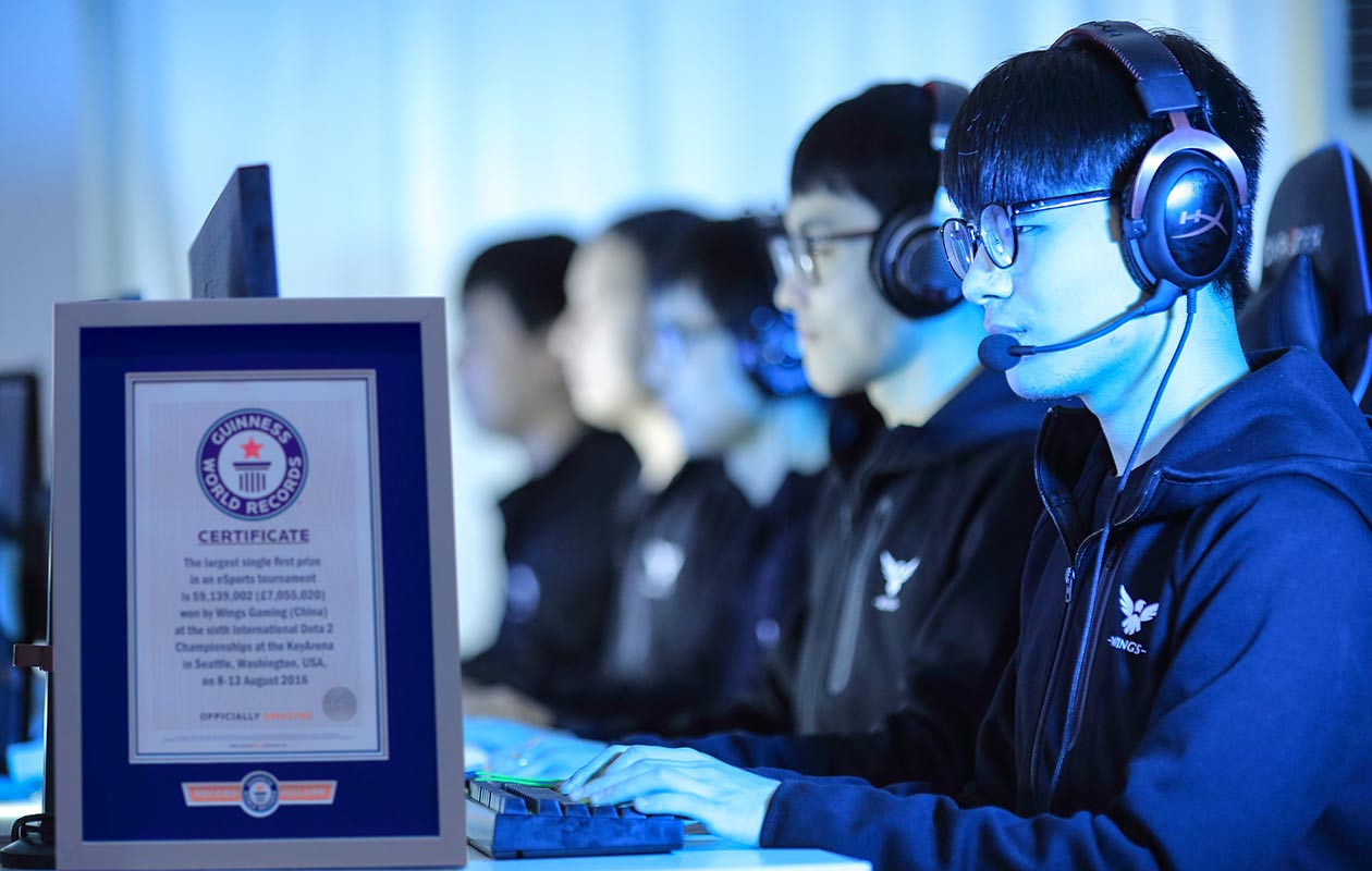 เล่นเกมก็รวยได้! เจาะเบื้องหลัง eSports อาชีพที่ทำเรื่องเล่นๆ ให้เป็นกีฬา