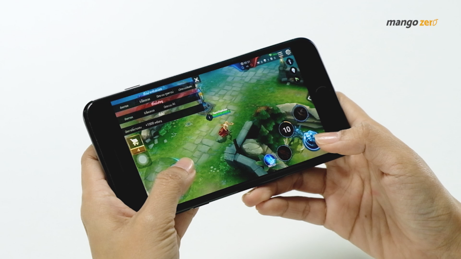 ทดสอบเล่นเกม RoV ผ่าน Samsung Galaxy S8+ vs iPhone 7 Plus