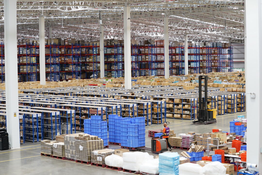 พาไปดู Shopee Warehouse แห่งแรกในไทย : จากคลังสินค้ามาถึงมือเรา