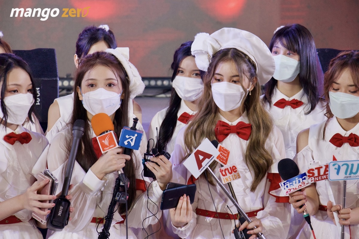 เปิดตัว BNK48 รุ่นที่ 3 พร้อมซิงเกิลใหม่ "First Rabbit" พร้อมโชว์การ ...