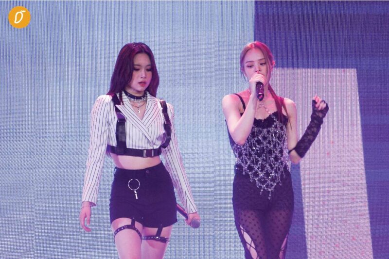 เก็บตกบรรยากาศ ALLY Comeback Showcase พร้อมเต้นสะบัดไปกับเพลง “Boys ...