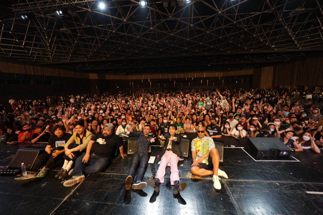 ครั้งแรกของ MODERNDOG ขึ้นเวทีกับ POLYCAT กับคอนเสิร์ตการกุศลสุดน่ารัก MAJOR DEVELOPMENT ...