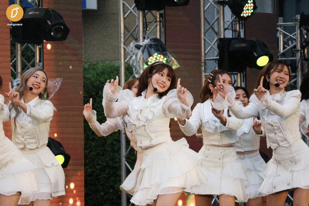 Love you. I say, Goodbye my dearest. บรรยากาศ “Jiwaru DAYS” First ...