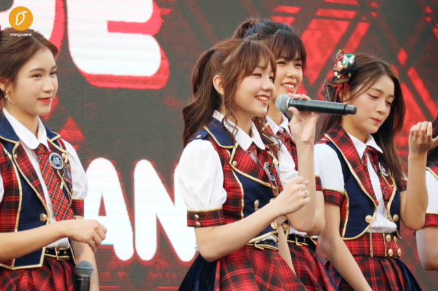 แจกความสดใส ใจกลางสวนสาธารณะ! ในงาน BNK48 13th Single “iiwake Maybe” First Performance ณ อุทยาน ...