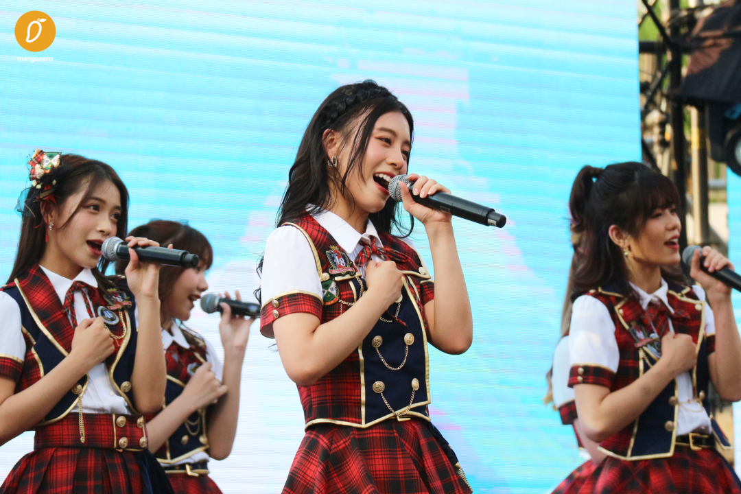 แจกความสดใส ใจกลางสวนสาธารณะ! ในงาน BNK48 13th Single “iiwake Maybe” First Performance ณ อุทยาน ...