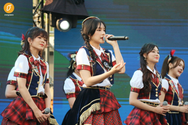 แจกความสดใส ใจกลางสวนสาธารณะ! ในงาน BNK48 13th Single “iiwake Maybe” First Performance ณ อุทยาน ...