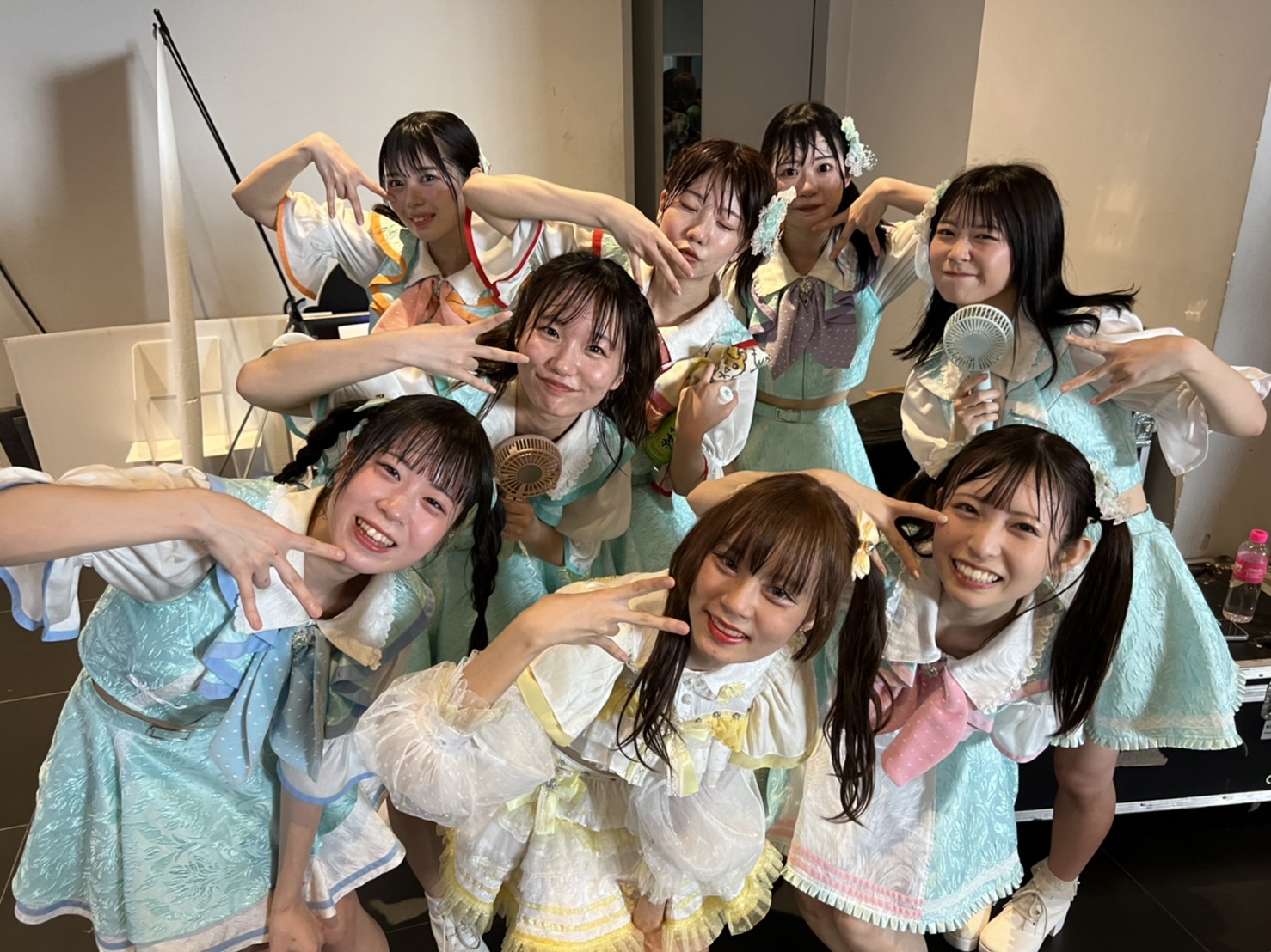 ลัดฟ้าสู่แดนอาทิตย์อุทัย! น้ำฟ้า Sumomo เตรียมเป็นไอดอลแลกเปลี่ยนกับวง ...