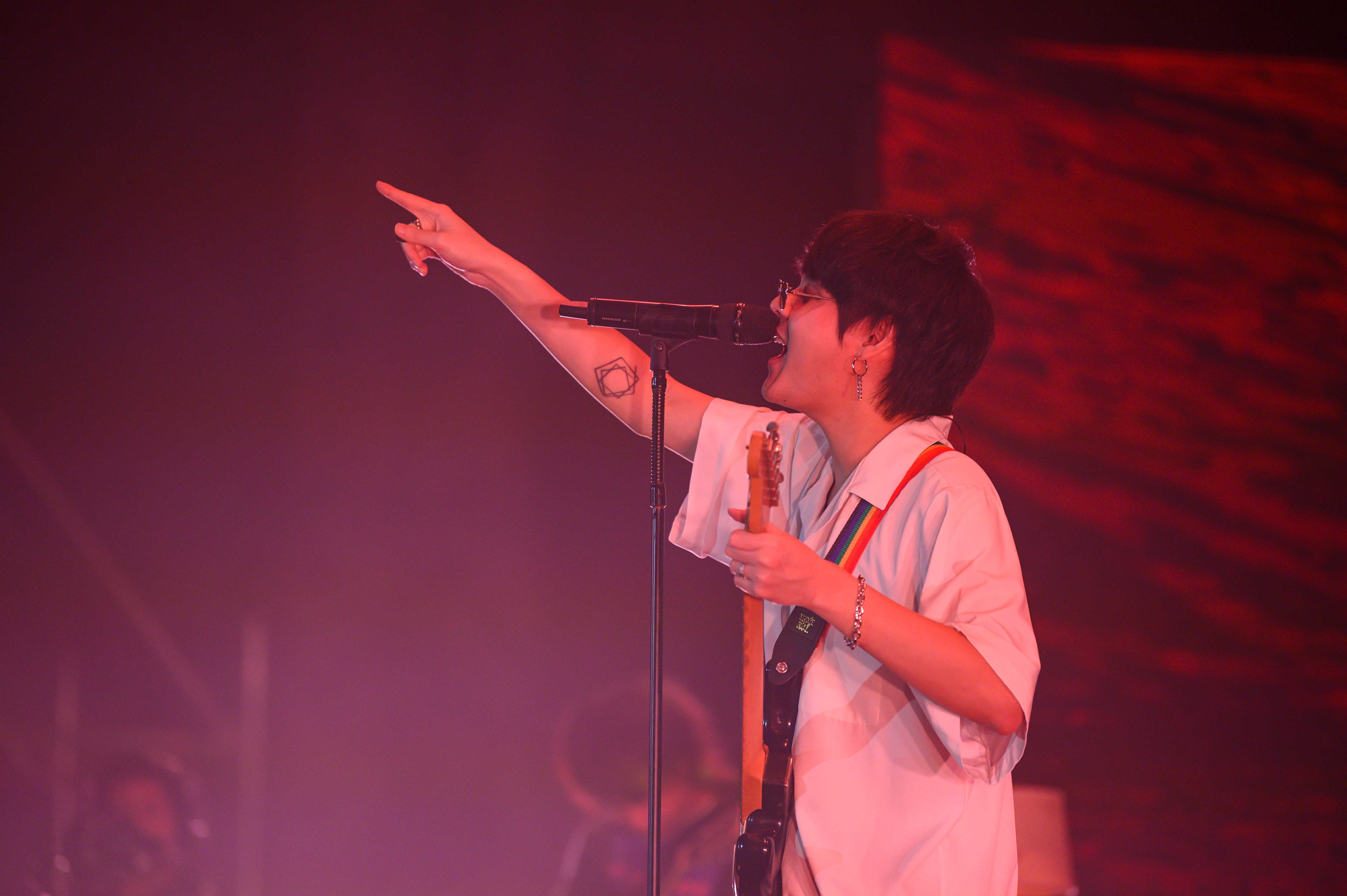 คอนเสิร์ตบรรเทาปวด 14 - Mango Zero