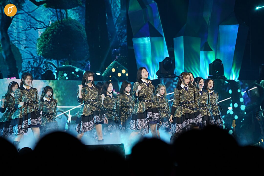 ก้าวกระโดดแห่งการเติบโต BNK48 3rd Generation Concert "Rabbit in ...