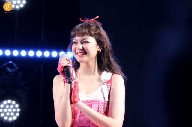 เก็บตกโมเมนต์สวยปัง เพอร์ฟอร์มเป๊ะ! VIIS Barbie (Oops! Oops!) Debut Showcase เปิดตัว “VIIS” เก ...