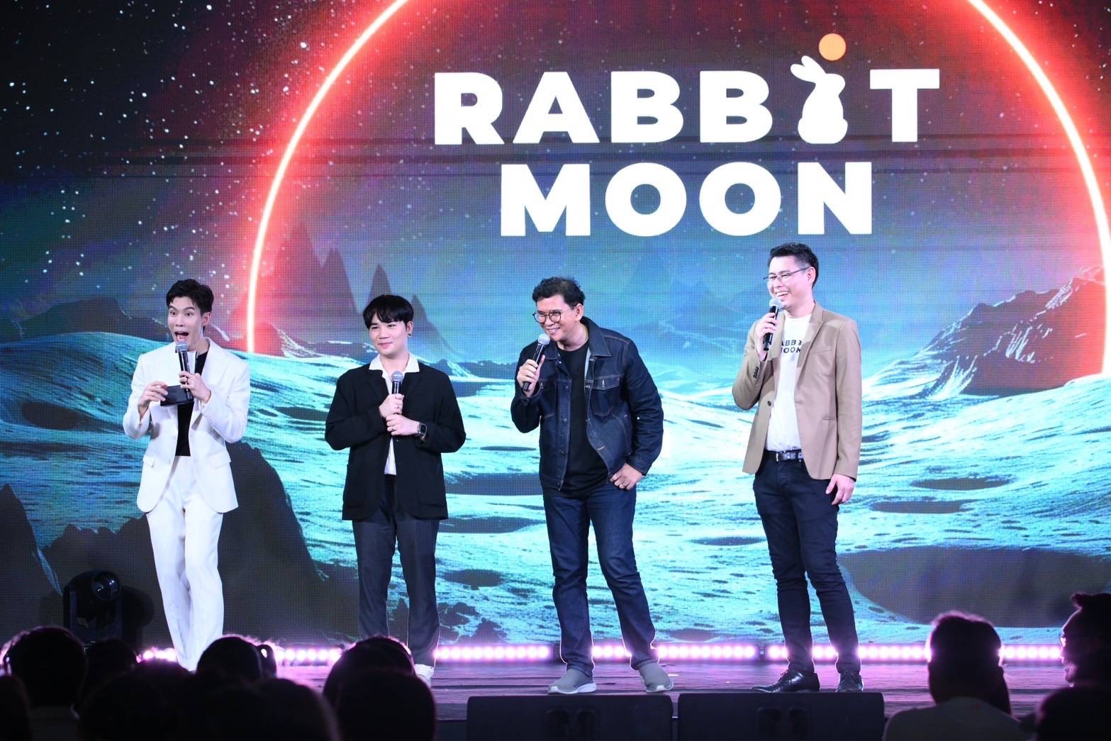 ติดเครื่องพร้อมทะยานถึงดวงจันทร์ ค่าย RABBIT MOON จัดงาน “POP OVER THE ...