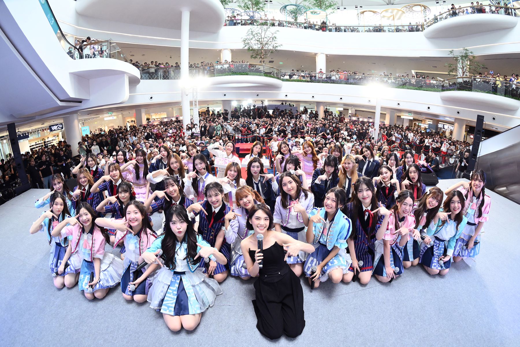 BNK48 (9)_0 - Mango Zero