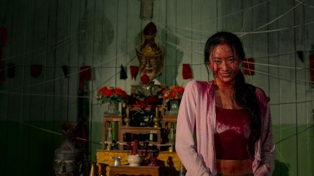 กระตุ้นต่อมความผวา!! Netflix แง้มภาพความหลอนจาก “อังคารคลุมโปง: เอ็กซ์ต ...